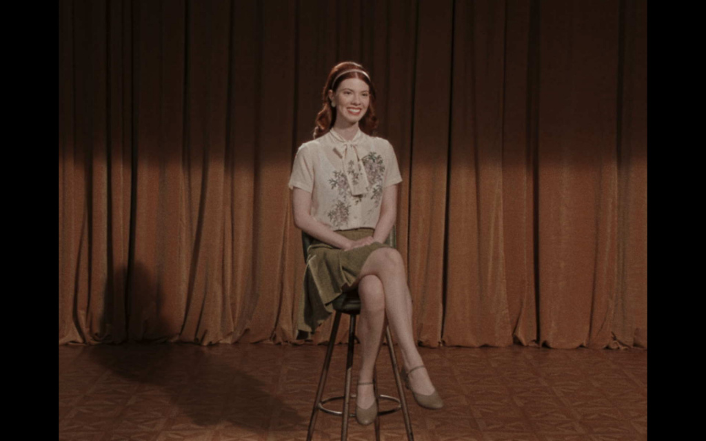 The Shattered Glass – Electron Dance